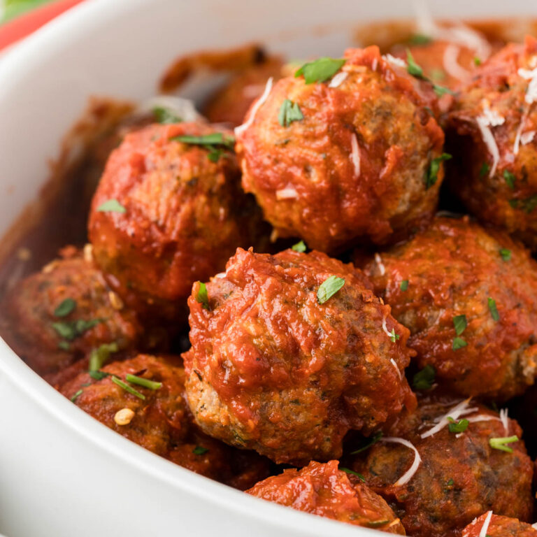 Best Homemade Italian Style Meatballs - Spaghetti and Confetti